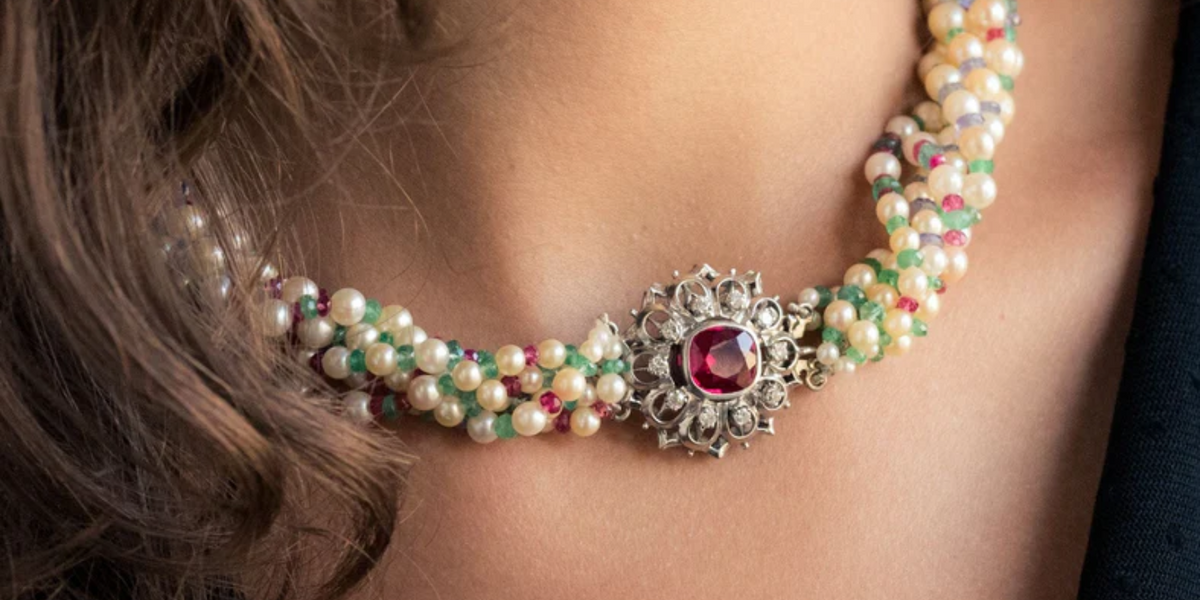 The essentials of the Modern period - 58 Facettes